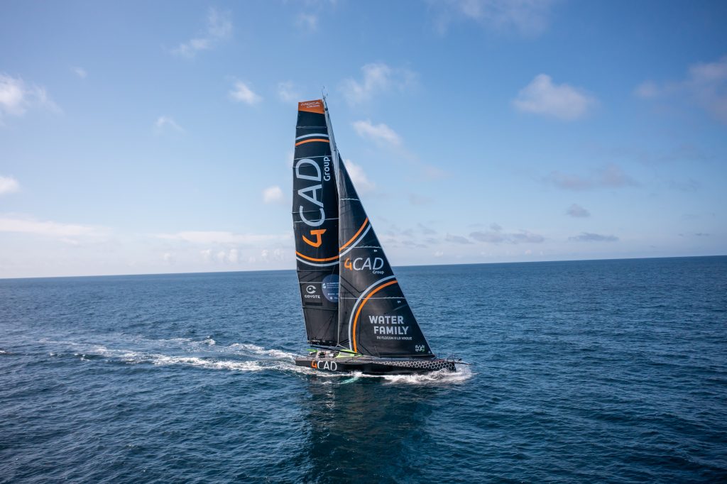 Avec l’Imoca Tour, Benjamin Dutreux s’engage pour la préservation des ...